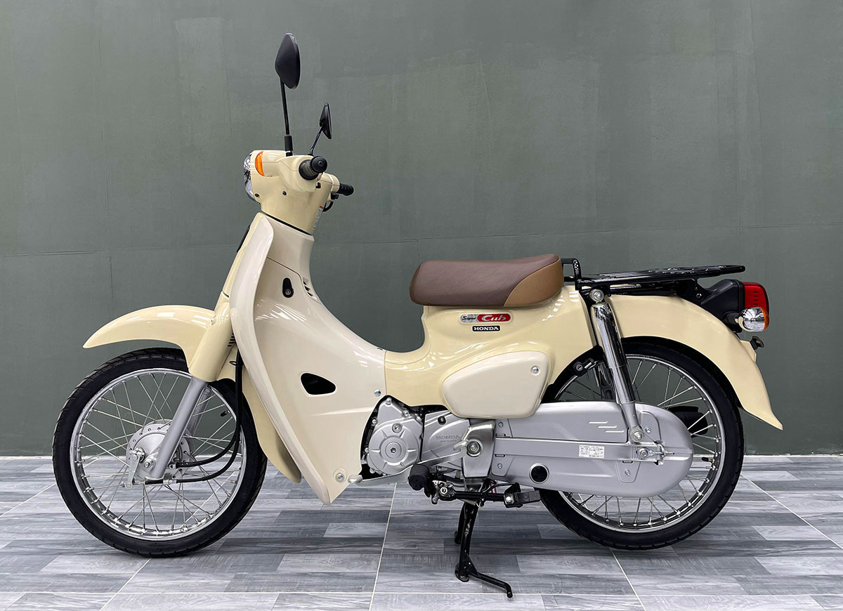 Nhà nhập khẩu xe Cub 50 đời mới 2024