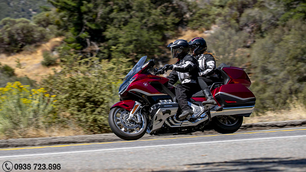 Honda Gold Wing 1800DTC Nhập Khẩu Chính Hãng Từ Nhật